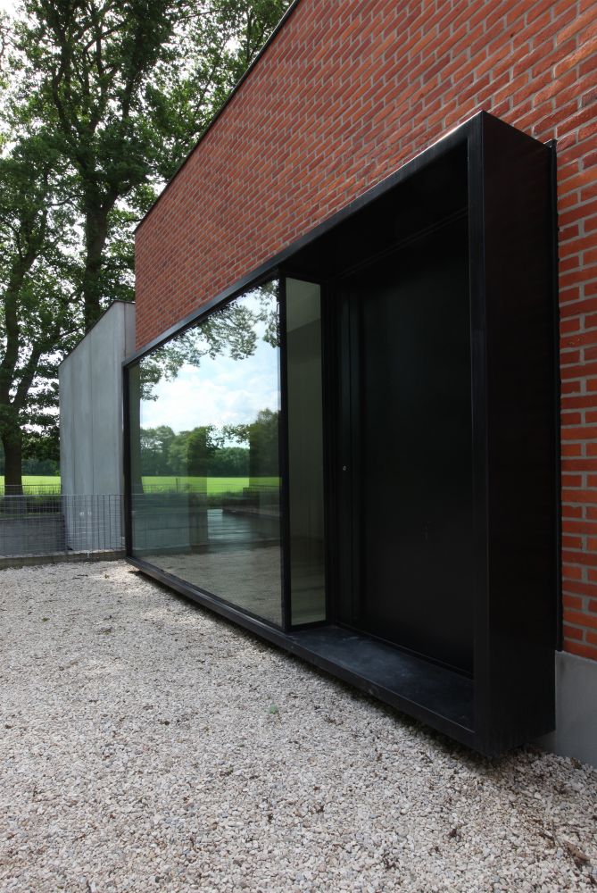 Omhelzing tussen oud en nieuw | Egide Meertens